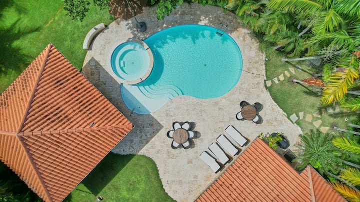 Cozy Villa Close To Minitas Beach +Staff+golf Cart - La Romana