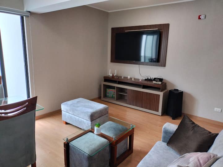 Bello Departamento Frente Al Mar - Lima