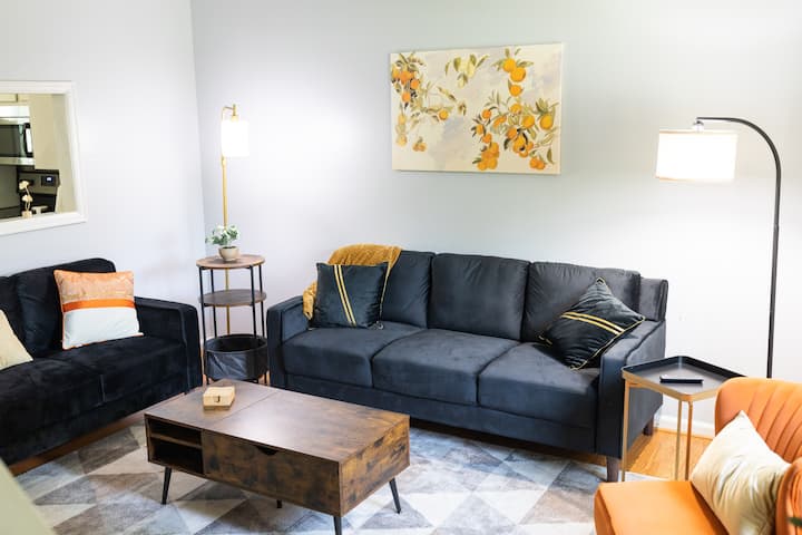 The Orange House - Only 4 Minutes From Lu - Lynchburg, VA