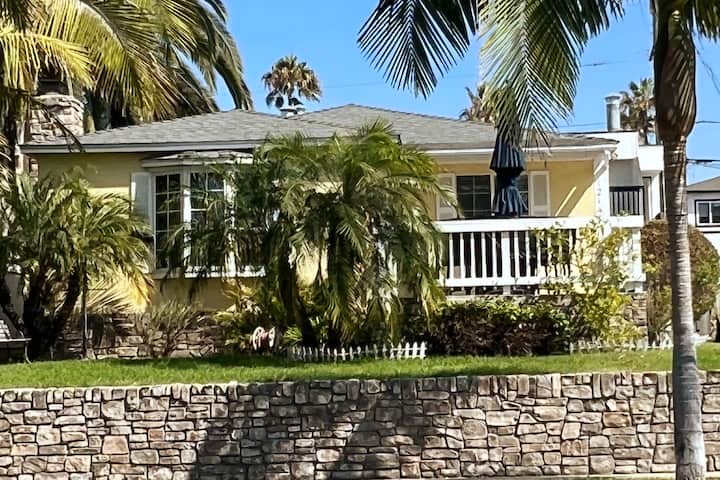 Beach House, 4 Blocks To Ocean/bay+ Bbq & Firepit! - San Diego