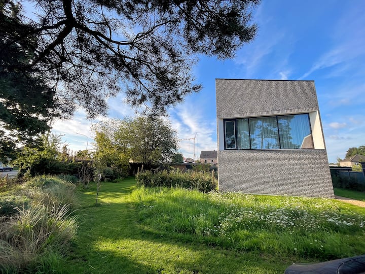 Architectural House Between Leuven And Mechelen - Leuven