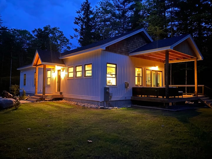 Open Concept 4 Bedroom Lakehouse - 노르웨이