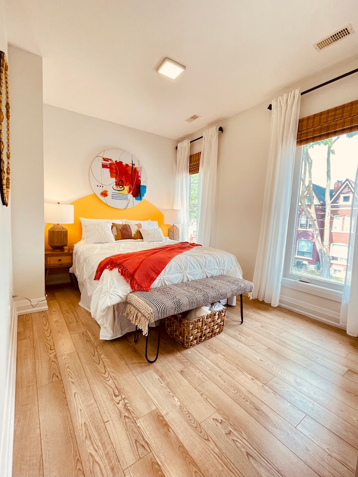 2br Boho Chic Insta-worthy Apt In Dt Toronto - Toronto