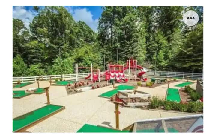 Cheerful 1 Bedroom Vacation Home - Yorktown, VA