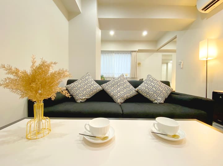 Pangoo品川405号室・品川駅徒歩6分！最大5名⁂wi-fi完備⁂オートロック⁂長期滞在歓迎⁂ - Roppongi