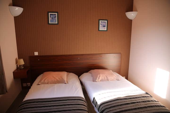 Chambre 2 Lits 90cm - Florac