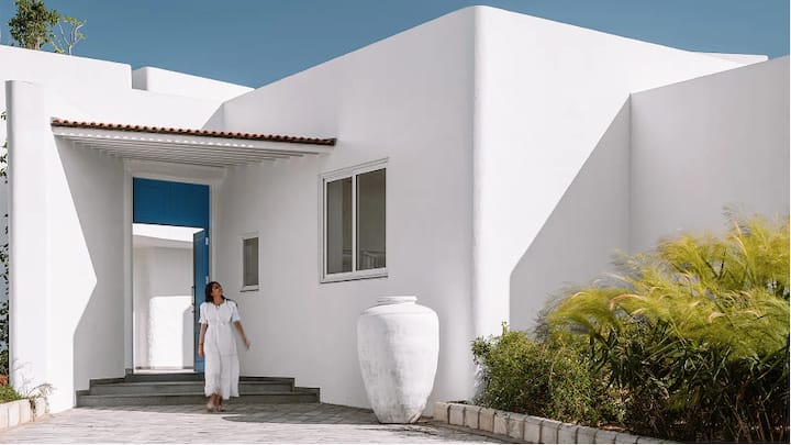 Greek House Outskirts Of Ahmedabad - Sanand