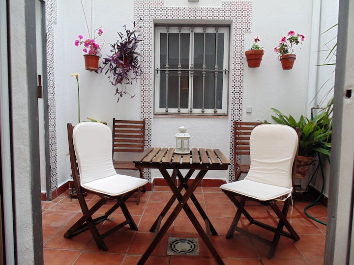 Precioso Apartamento Con Patio - Sevilla, España