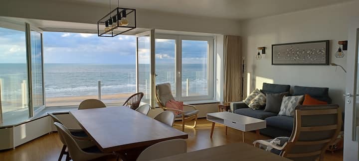 Appartement 3 Chambres Sur La Digue +Garage - Coxyde