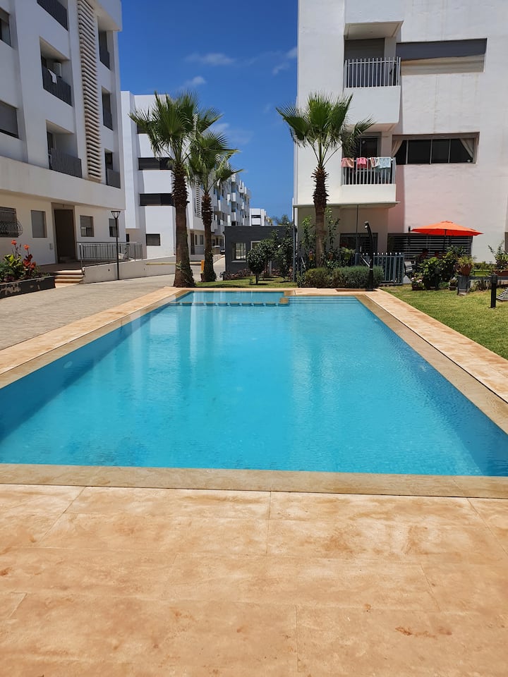 Lovely 3-bedroom Rental Unit With Pool And Beach - Témara