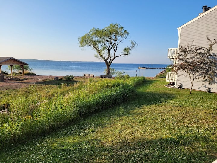 Waterfront Bayfield Condo-sand Beach Steps Away! - Bayfield, WI