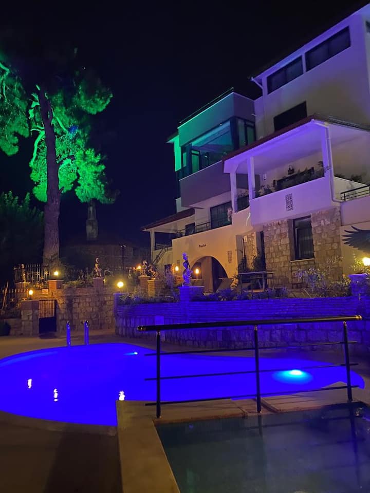ÇAmlı Köşk Pine Mansion 2 - İçmeler