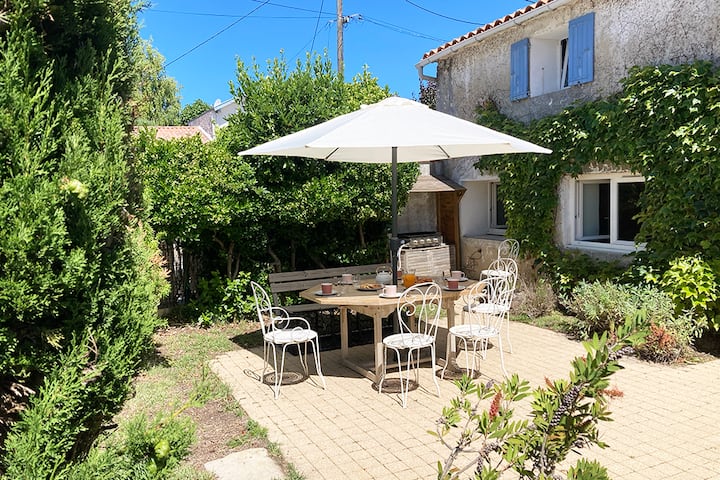 La Cagouillarde, Maison Typiquement Charentaise - Meschers-sur-Gironde