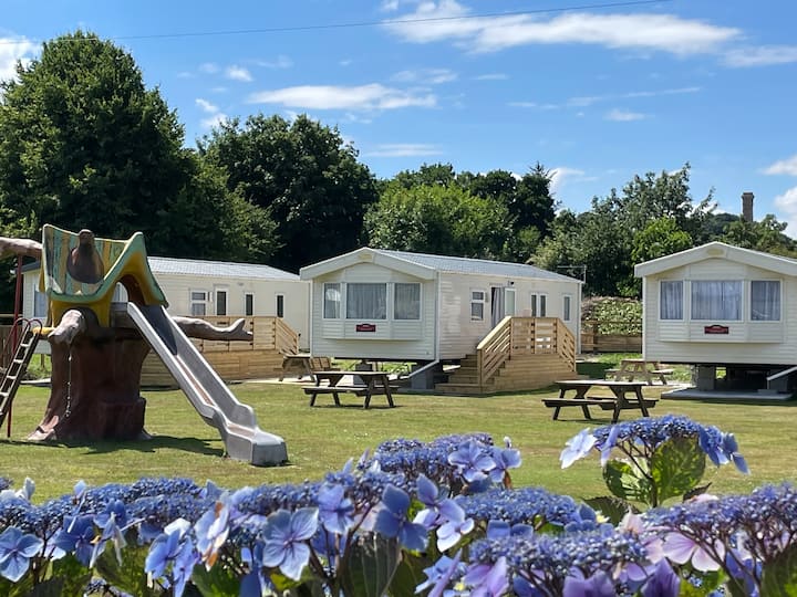 E5 A Delightful 3 Bedroom Holiday Home - St Austell