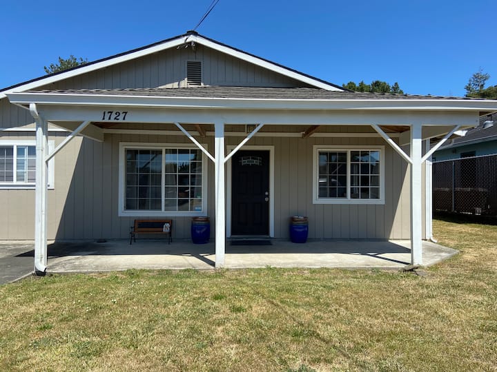 Welcome To Your Home Away From Home. - Fortuna, CA