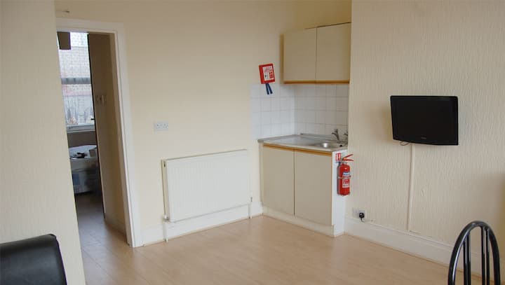 Bright And Comfy 1 Bed Apartment In The Center - 블랙풀