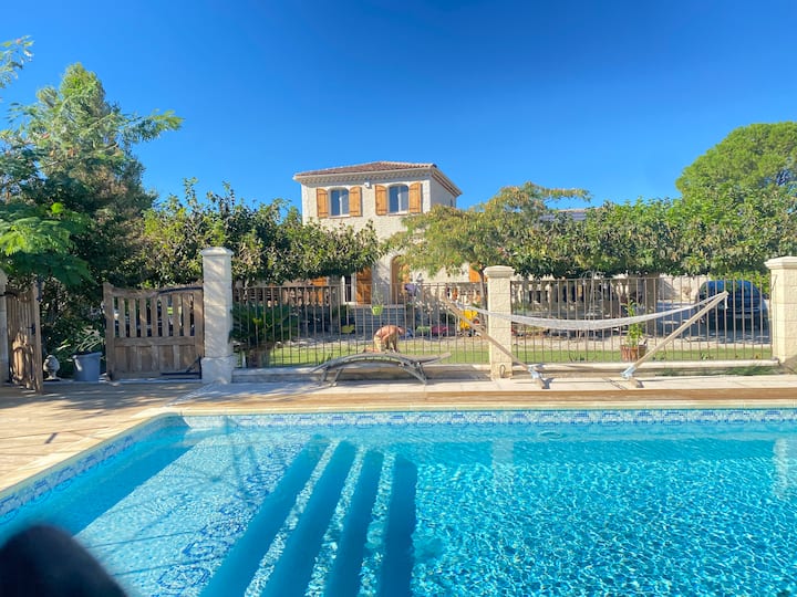 Les Astérides, Piscine, Climatisations - Avignon