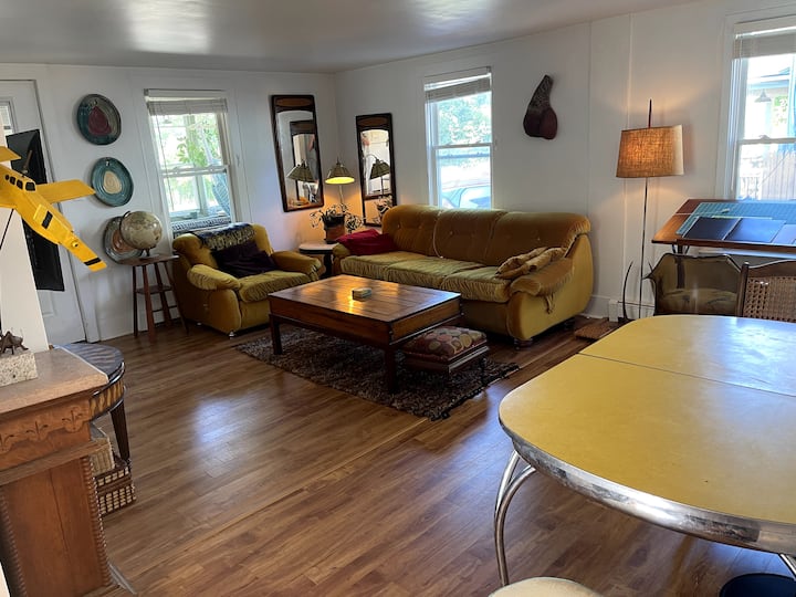 Fantastic Apt In Burlingtons Old North End - Burlington, VT