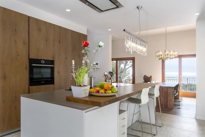 Stylish House With Amazing Seaview And Garden - Castelldefels