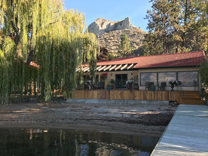 The Lake House - Summerland