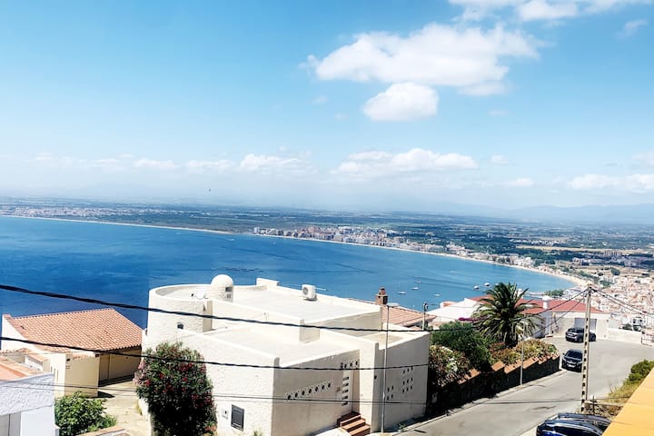 La Baie De Rose : Vue Mer Et Calme - Cadaqués