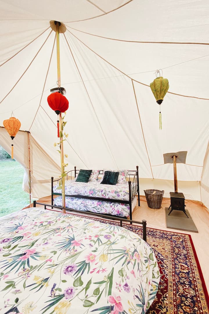 Touareg Tent For 4, Bell Tent For 6, Pod For 2. - Llangennith