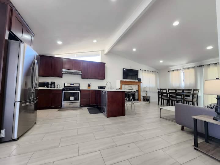 3milestodisney 3bd2bt House Largedriveway Quietnew - Anaheim, CA