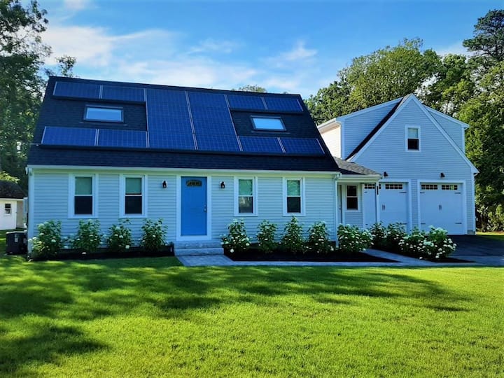 Cheerful 4-bedroom Home With Swimming Pool - Sandwich, MA