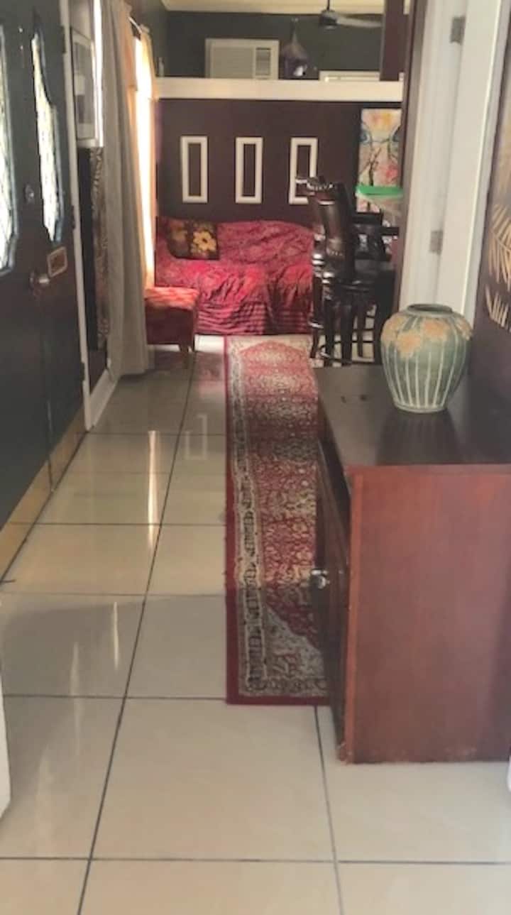 Studio Apt-2beds King And Queen - Wilmington Island, GA