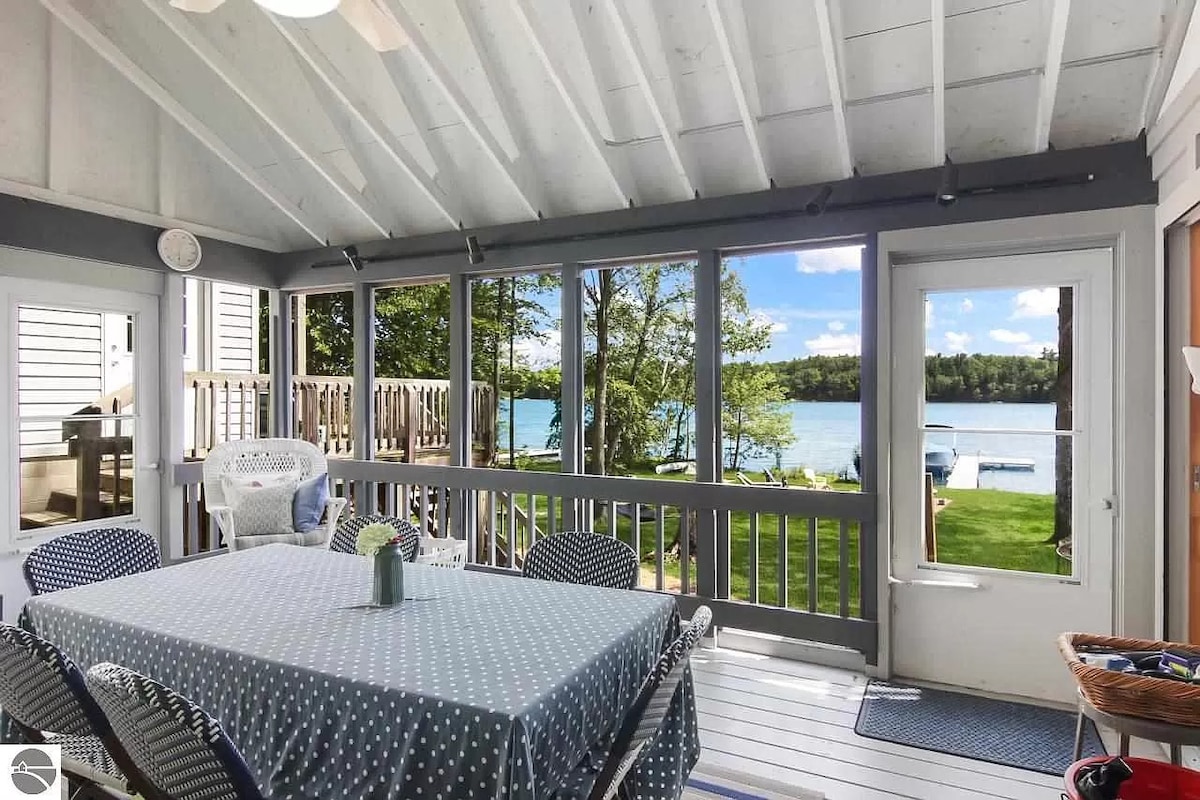 Amazing Home on Lake Ann perfect for large family! - Vacation homes for ...
