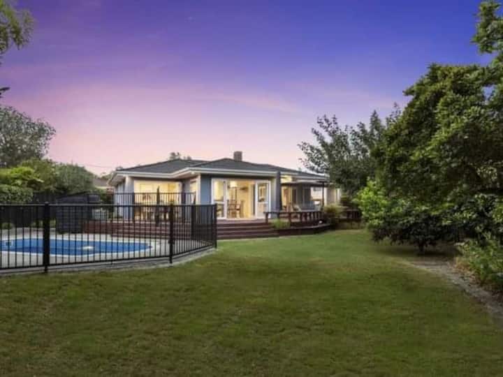 Resort-style Family Retreat - Tauranga