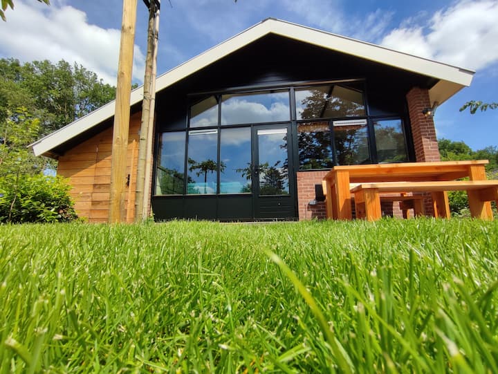 Luxe Achterhoekshuisje 2p  (Hottub En Sauna) - Aalten
