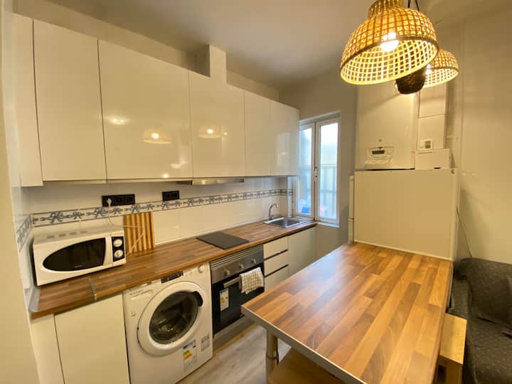 Hp10a Piso Entero Para 6 Personas A 2 Min Demetro - Pozuelo de Alarcón