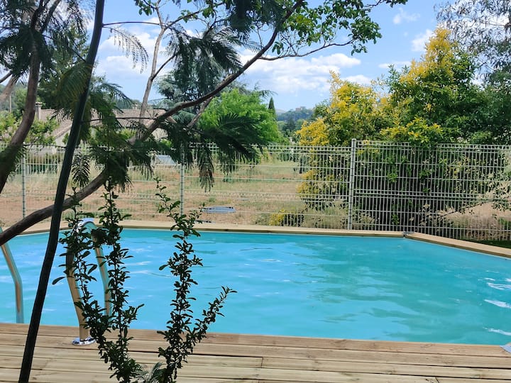 Maison Rénovée, Climatisée, Avec Piscine - Vals-les-Bains