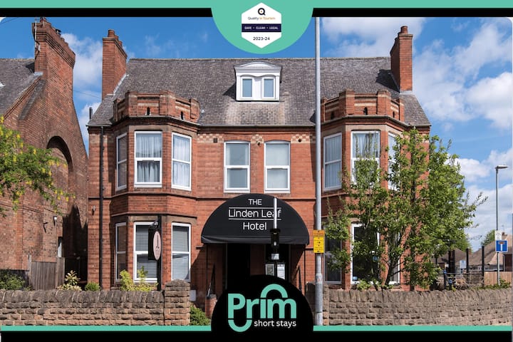 Linden Leaf Room 9: Comfort & Convenience - Nottingham