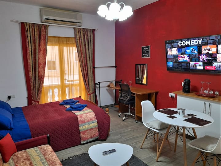 Studio Flat [2] In Gzira Townhouse - Malta