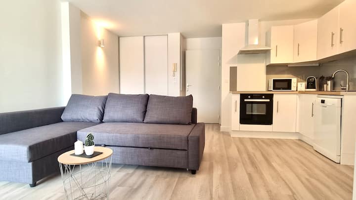 Appt 4 Pers Rénové Et Climatisé 2 Kms De La Mer - Frontignan