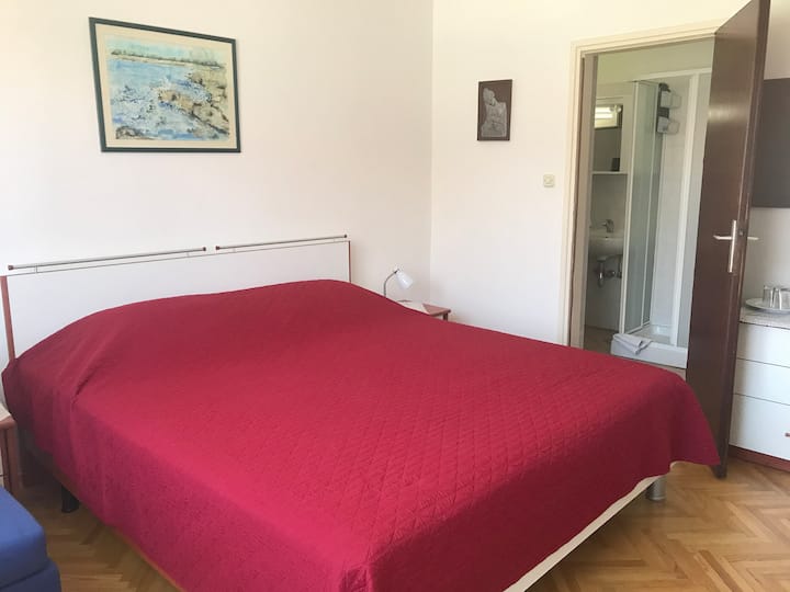 Soba S Pogledom Na Vrt - Portorož