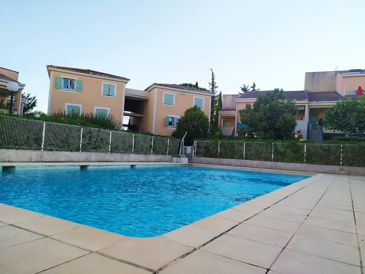 Confortable Appartement 4 Personnes Avec Piscine. - Venelles