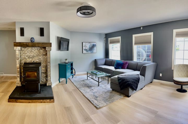 Sicamous Vacation Rentals & Homes - British Columbia, Canada | Airbnb