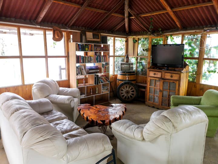 Habitación Tranquila Con Piscina | Rancho Elquino - Vicuña