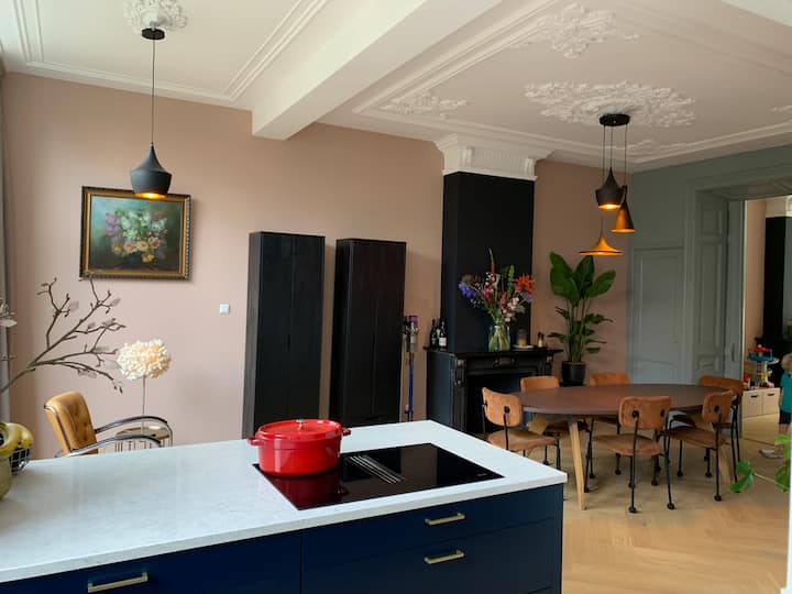City Villa With Character, 280 M2 (Incl. Bikes) - Den Haag