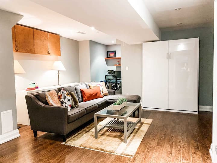 Entire Home At Yonge And Lawrence, Toronto - Toronto, ON