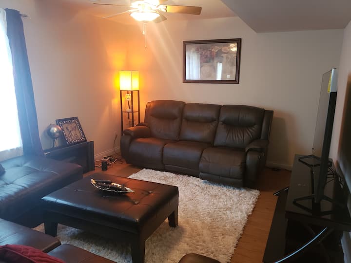 Cheerful Private Bedroom In A Peaceful Home3 - Columbia, MO