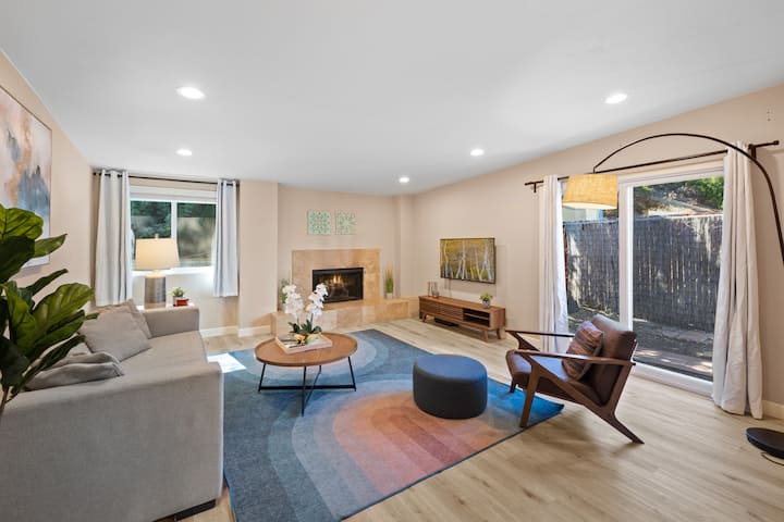Spacious And Serene North Park Home - San Diego, CA