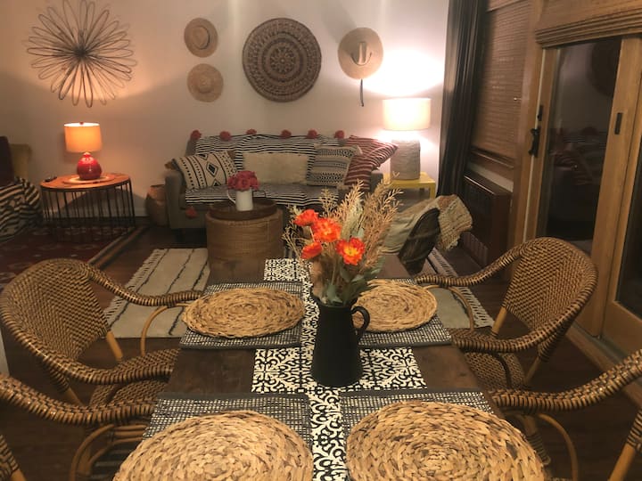 Cozy Guest Suite Staying With Edyta - Queens, NY