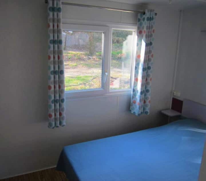 Charmant Bungalow En Pleine Nature Avec Piscine - Le Boulou