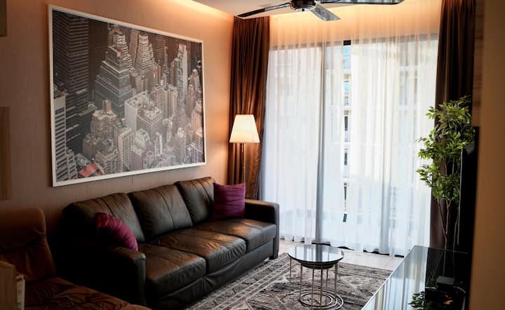 Premiere 4br Condominium With Exclusive Facilities - Petaling Jaya