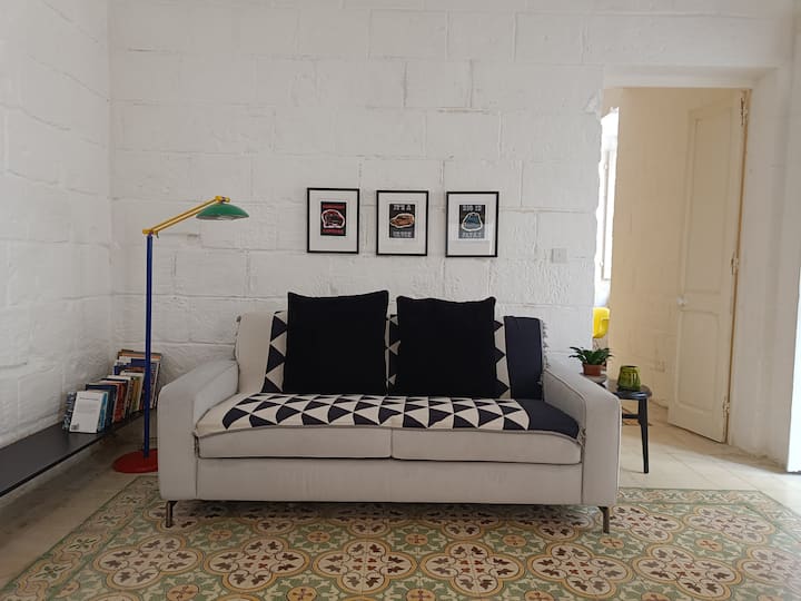 Fun 1-bedroom Maisonette In Valletta - Valletta