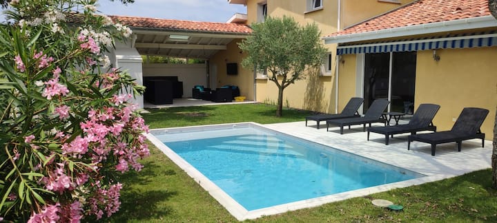 La Capbreizhienne, Bodega Et Piscine Chauffée. - Capbreton